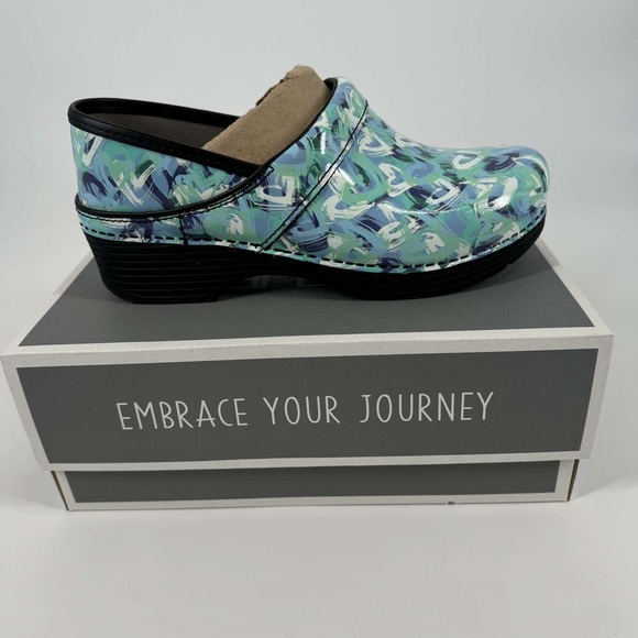 Dansko | Shoes | Nib Dansko Blue Hearts Lt Pro Slip In Clogs Multi ...